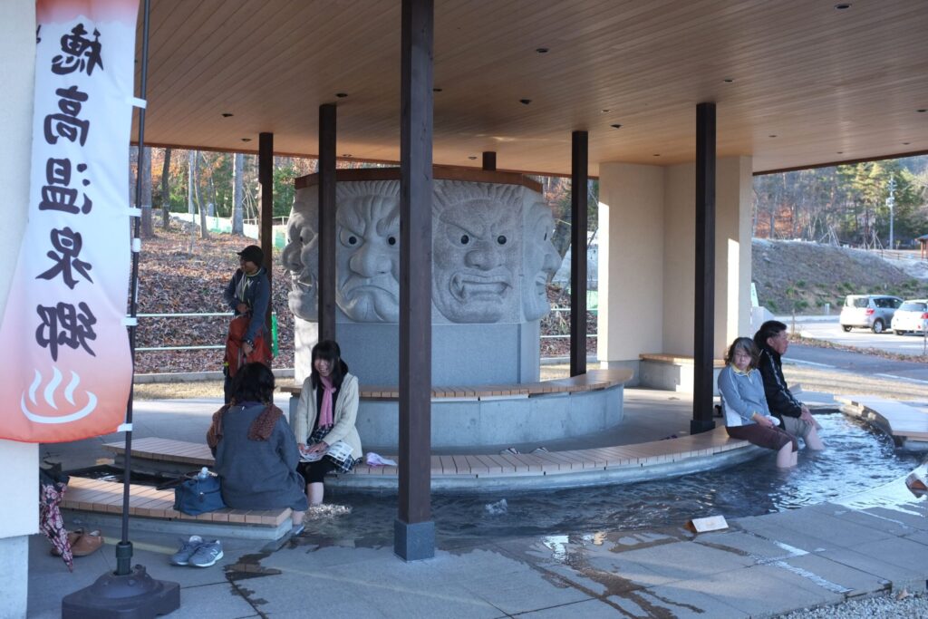 Wellness and Relaxation in the Mountains of Hakone - SNOW MONKEY RESORTS