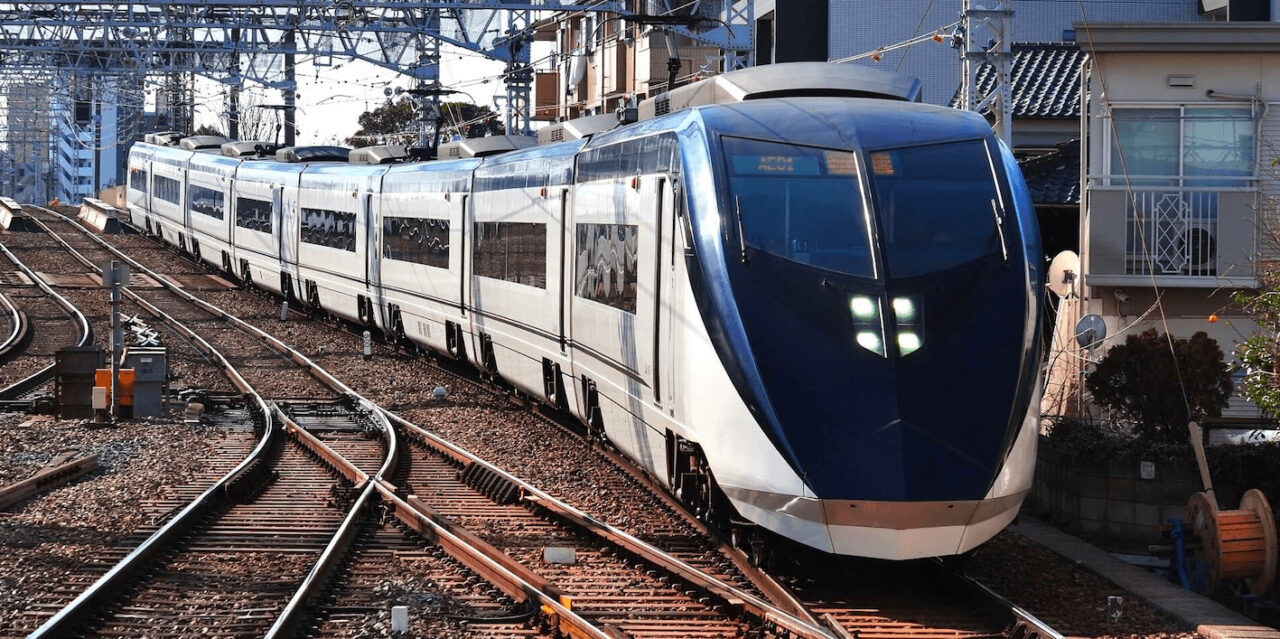 Keisei Skyliner (from/to Narita Airport) - SNOW MONKEY RESORTS