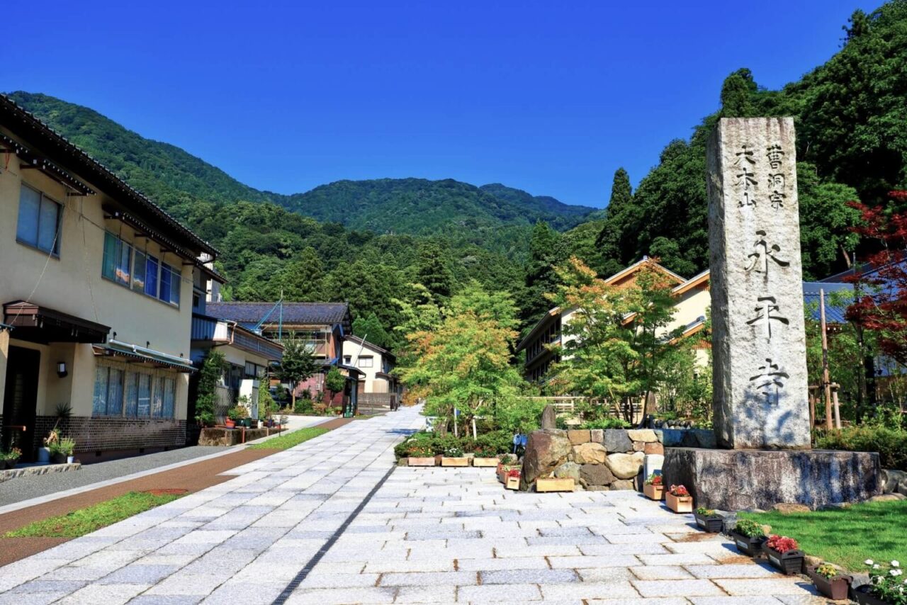 10 Things to Do in Fukui & Where to Stay - SNOW MONKEY RESORTS
