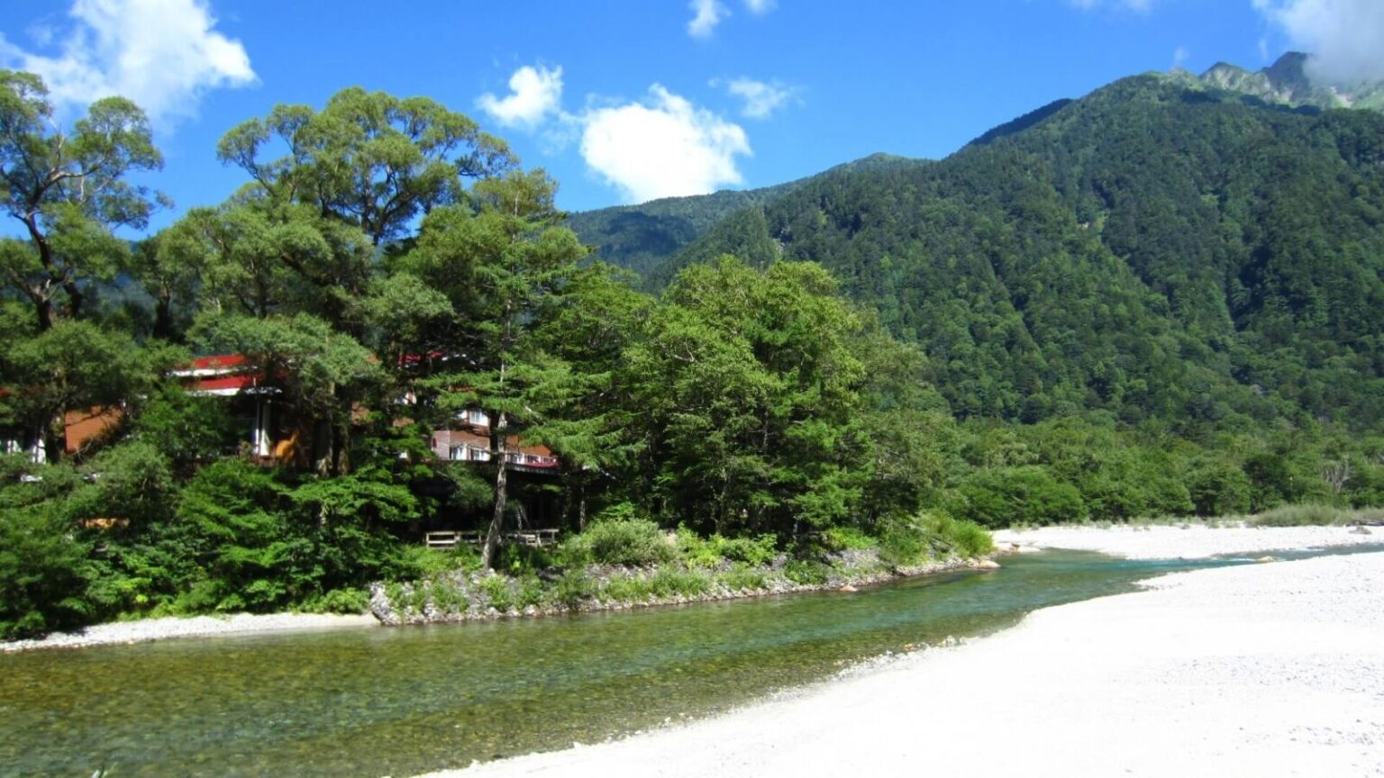 15 Things To Do In Kamikochi & Where To Stay - SNOW MONKEY RESORTS