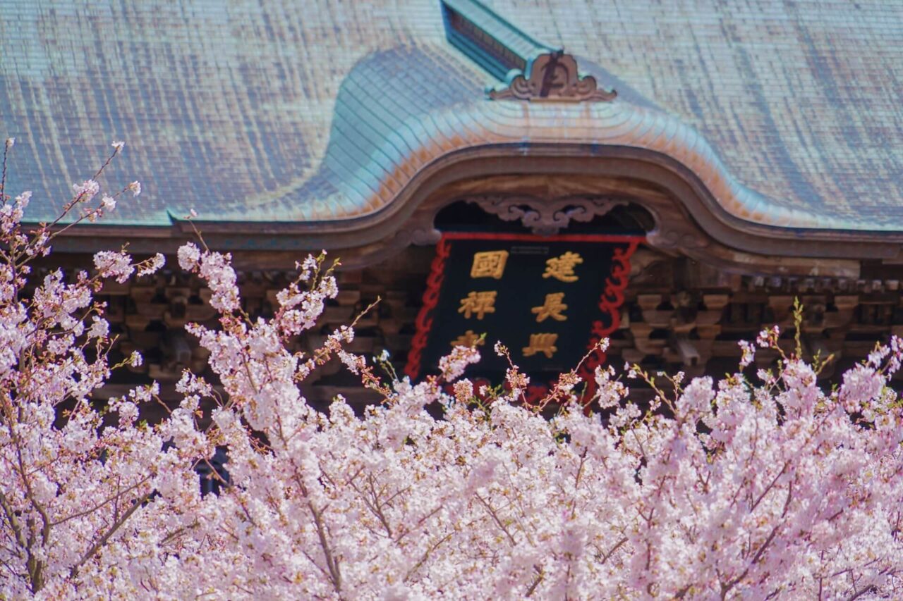 20 Things to Do Around Kamakura & Where to Stay - SNOW MONKEY RESORTS