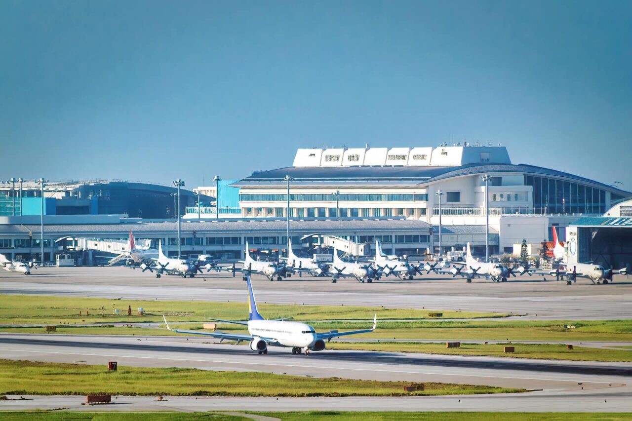 Naha Airport - SNOW MONKEY RESORTS