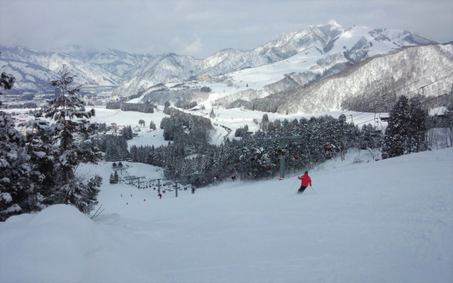 15 Things to Do Around Yuzawa & Where to Stay - SNOW MONKEY RESORTS