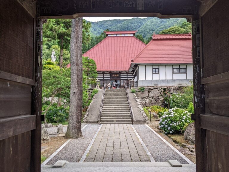 1-Day Historic Obuse & Hokusai: Japan's 'Mad Man of Art' Tour - SNOW ...