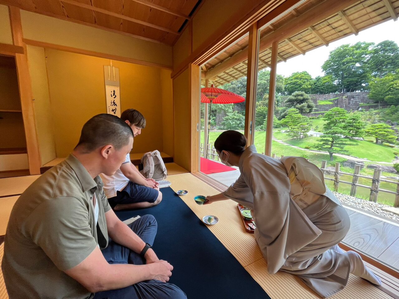 1-Day Tour from Kanazawa: Samurai, Matcha, Gardens and Geisha - SNOW ...