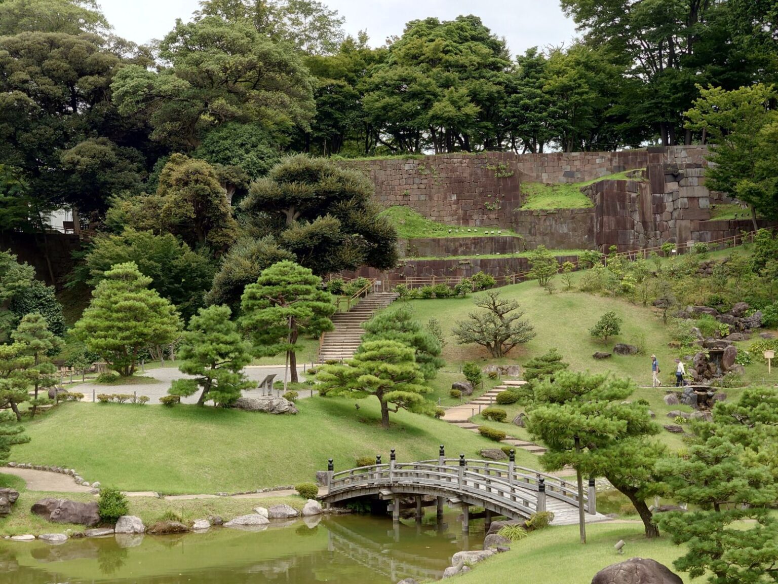 1-Day Tour from Kanazawa: Samurai, Matcha, Gardens and Geisha - SNOW ...