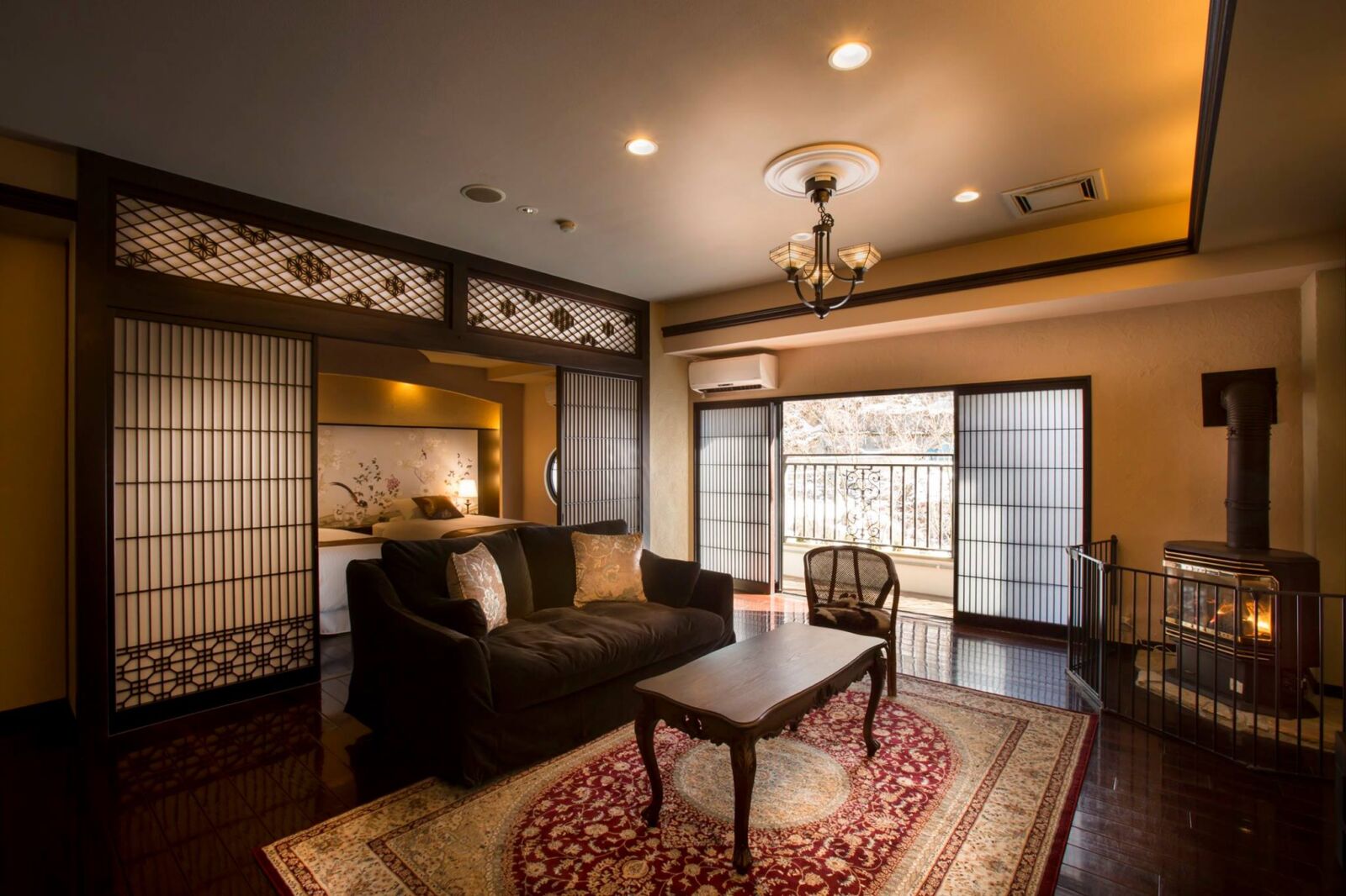 Tateshina Shinyu Onsen - SNOW MONKEY RESORTS