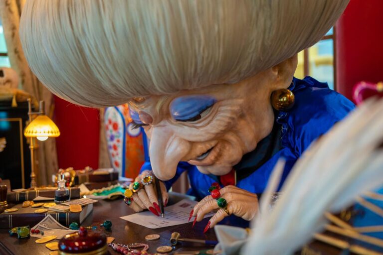 Art Space Japan: Miyazaki Hayao & Studio Ghibli - SNOW MONKEY RESORTS