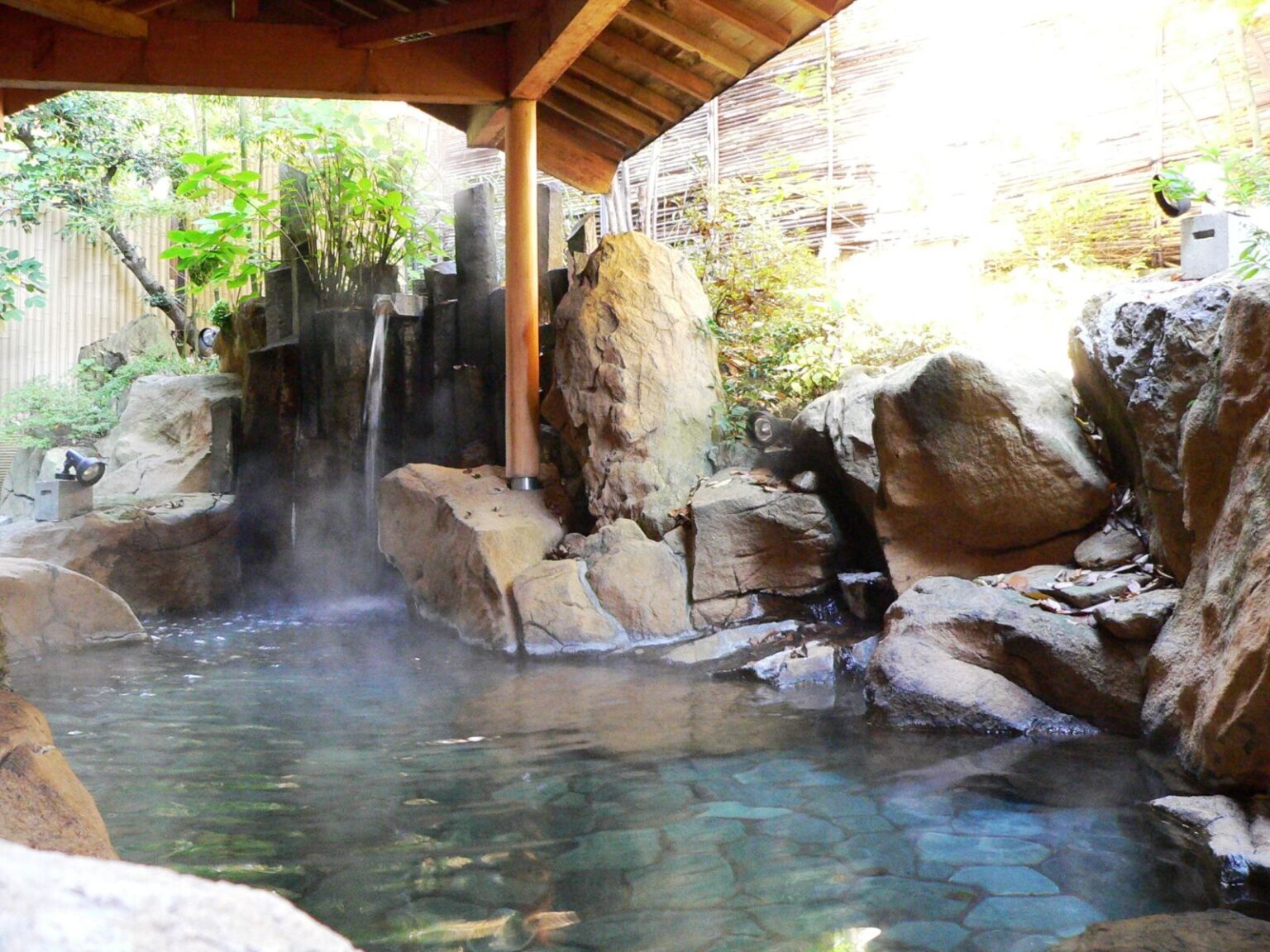 Wellness and Relaxation in the Mountains of Hakone - SNOW MONKEY RESORTS