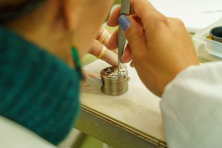 30 Japanese Arts & Crafts You Need To Know - Snow Monkey Resorts