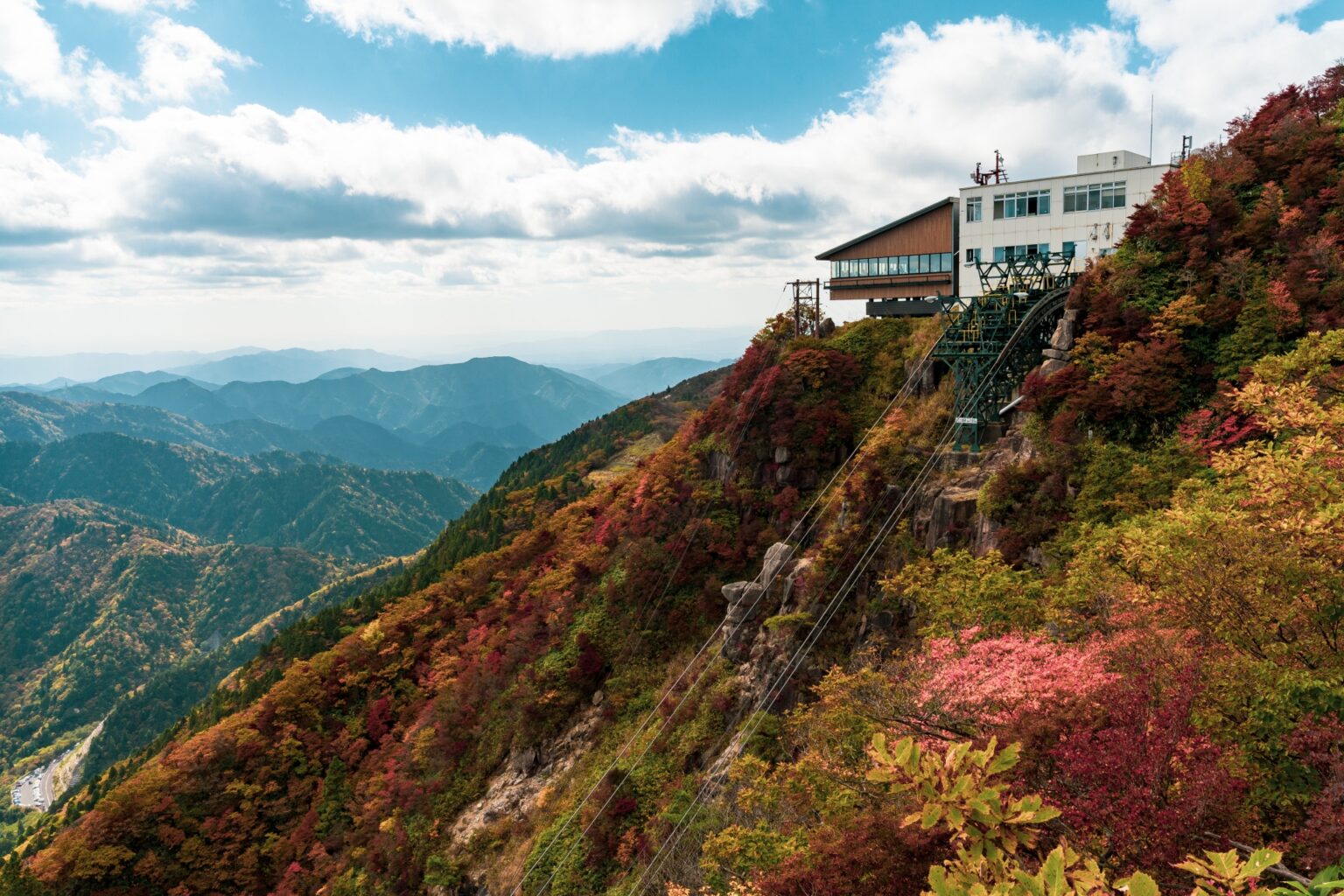 Discover the Majestic Mt. Gozaisho and the Gozaisho Ropeway - Snow ...