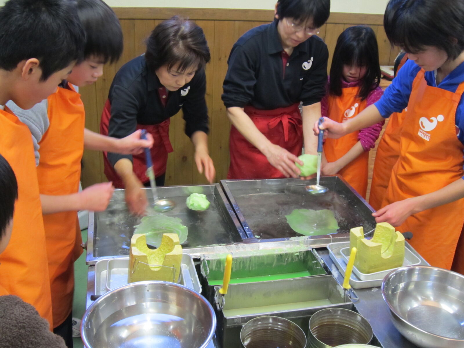 10 Things to Do in Gujo Hachiman & Where to Stay - Snow Monkey Resorts