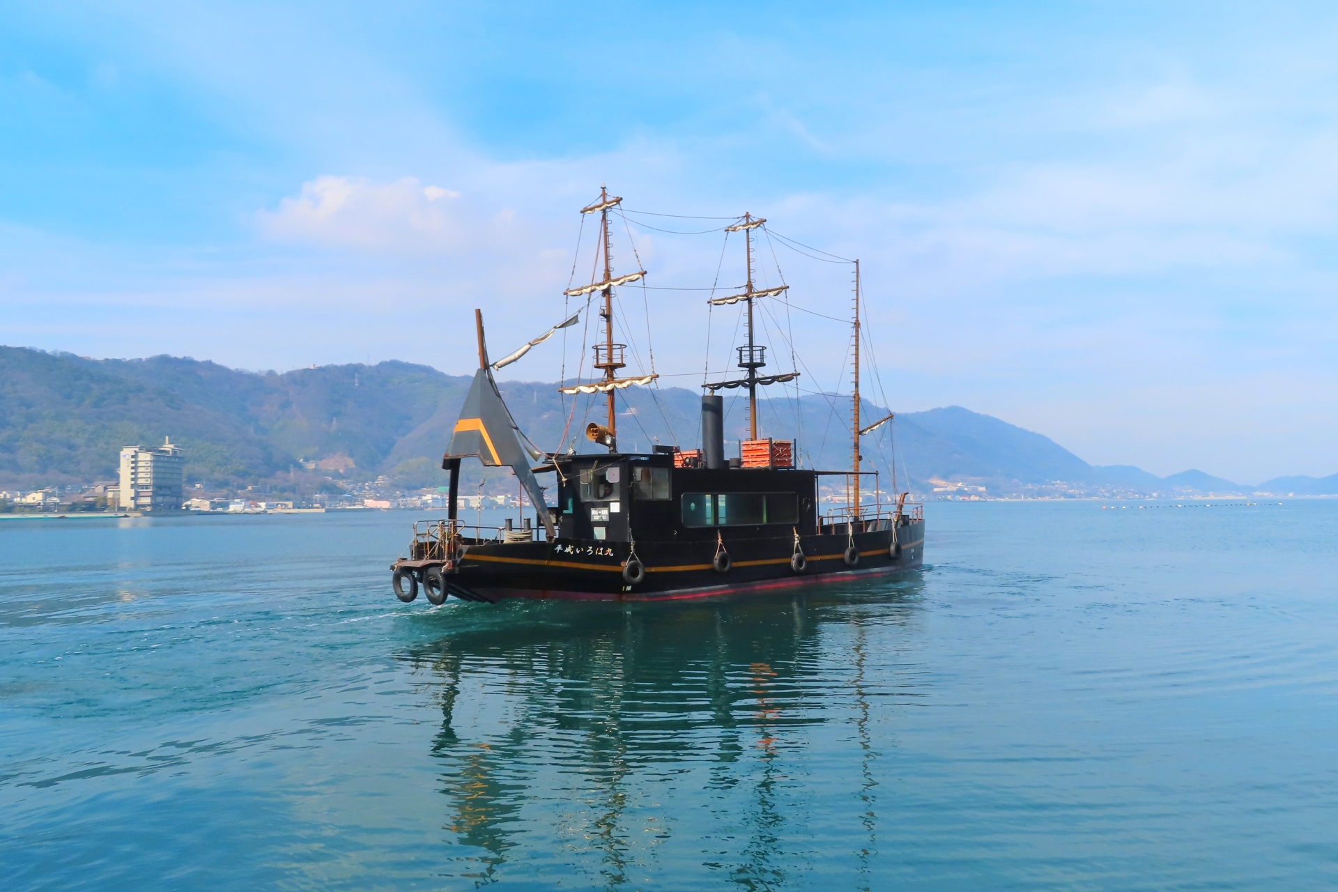 1-Day Fukuyama Tour: Castle, Tomonoura Port Town, and Sensui-jima ...