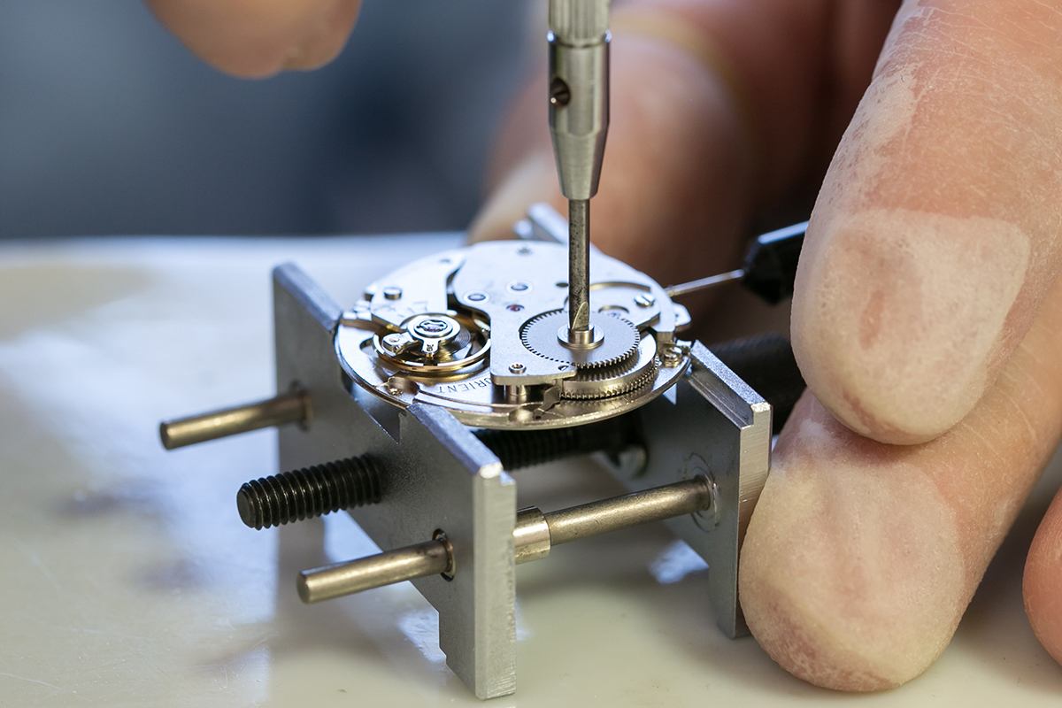 Create a Timeless Masterpiece: Mechanical Watch-Making Experience in ...