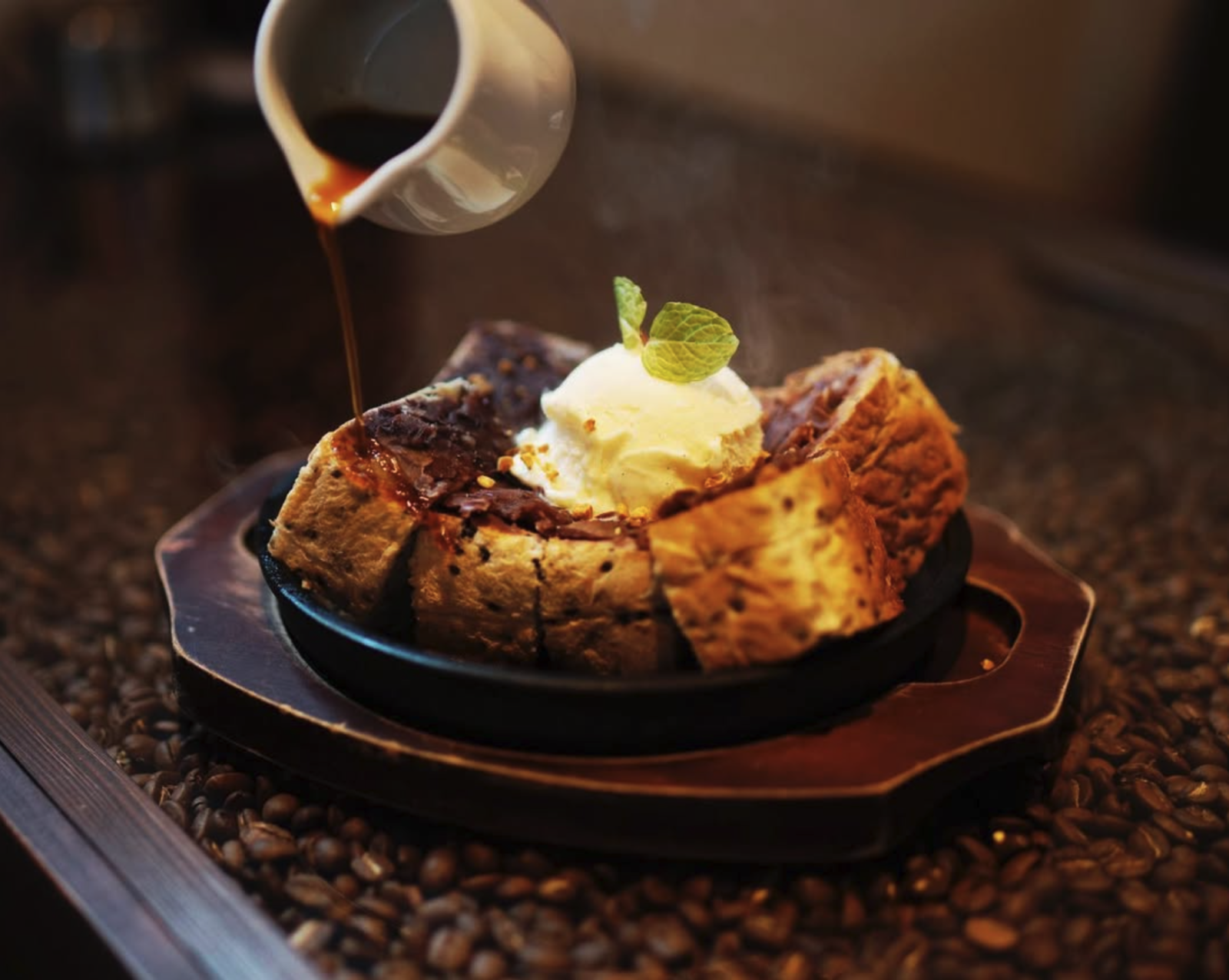 Nagoya's Top 10 Cafes for Coffee & Morning Service - Snow Monkey Resorts